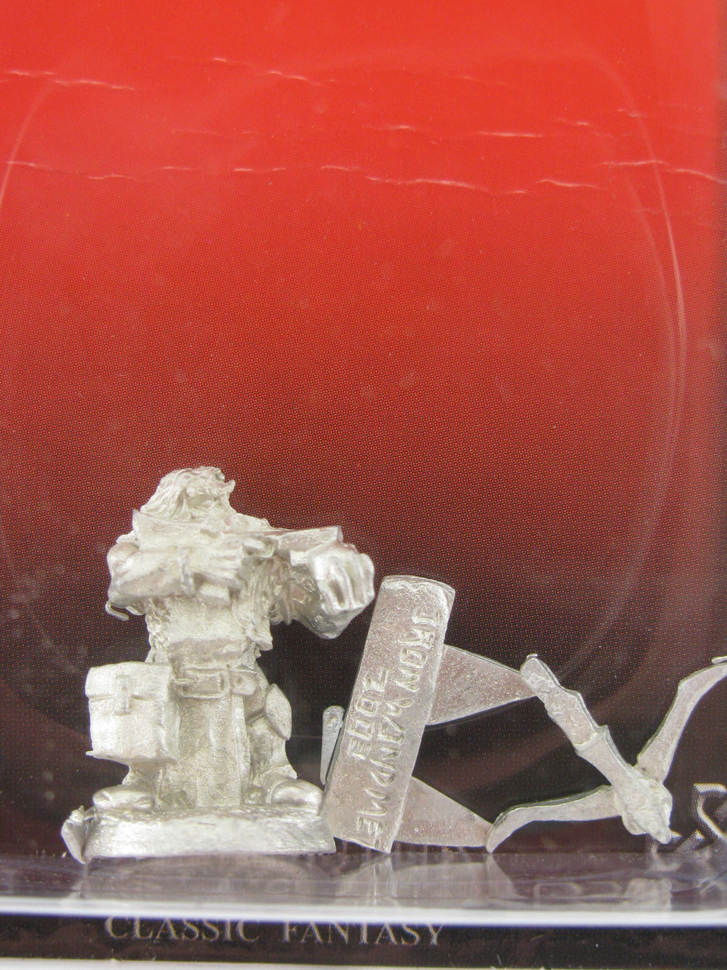 Dwarf Marksman with Crossbow #03-211 Classic Ral Partha — Pippd