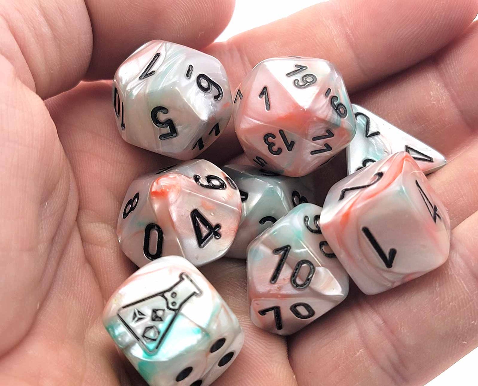 Chessex Lab Dice 6 Polyhedral 7-Die Set - Choose your color — Pippd