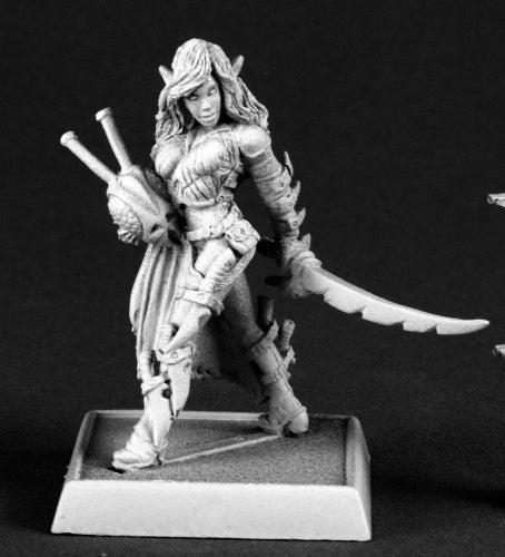 Chivane, Red Mantis Assassin #60072 Pathfinder Miniatures — Pippd